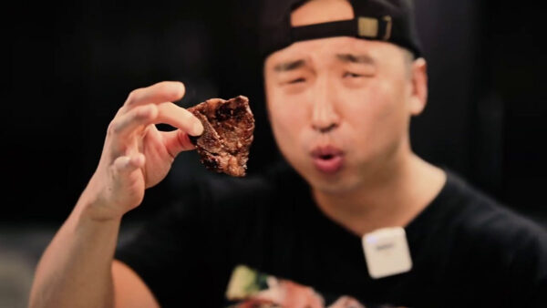 LA Galbi (Korean BBQ Beef Short Ribs) - Chef Chris Cho