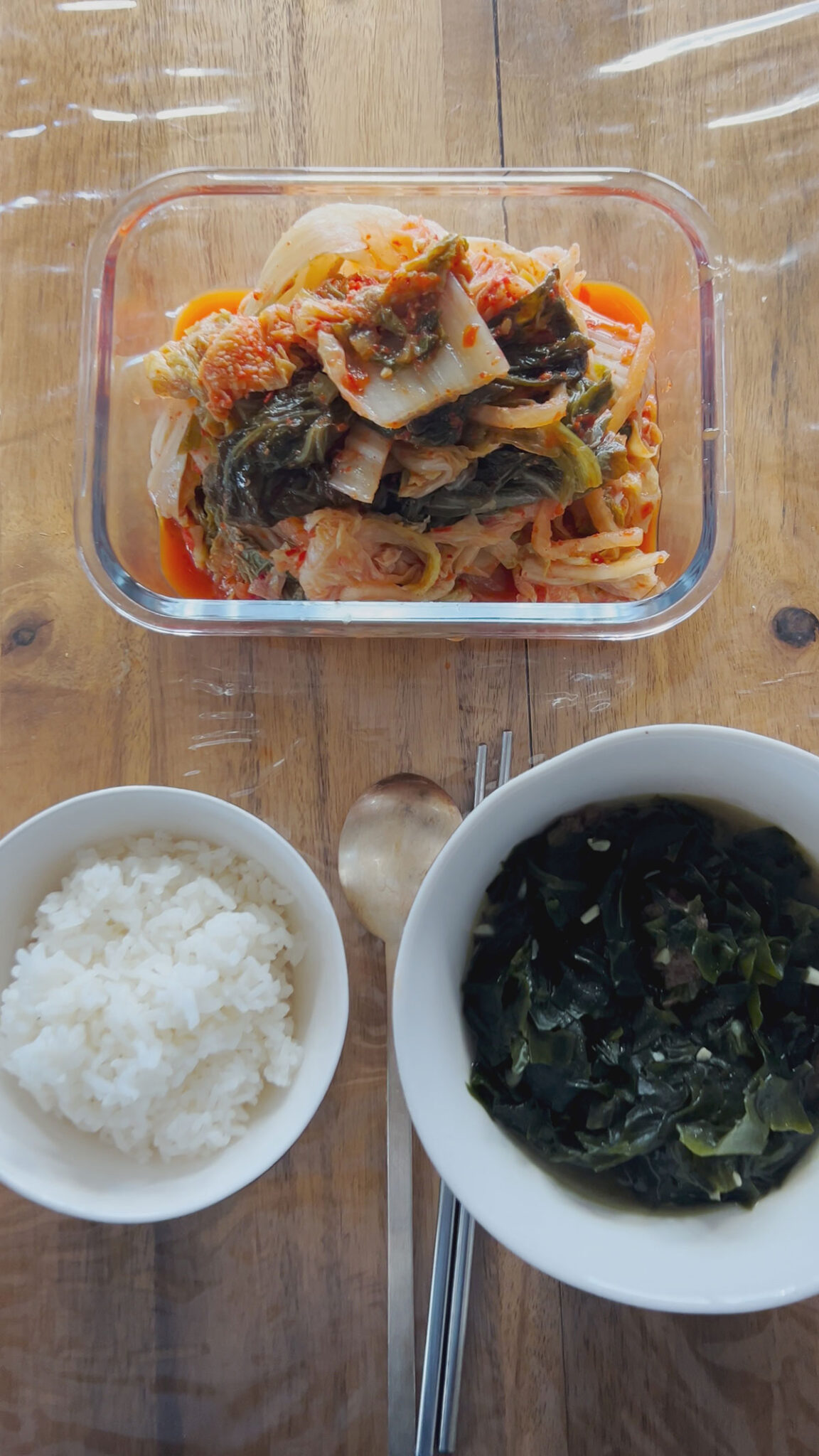 Korean Seaweed Soup (Miyeok Guk) - Chef Chris Cho