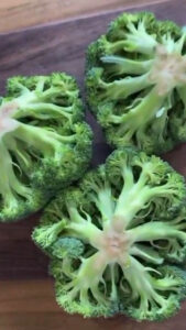 Korean Broccoli Banchan - Chef Chris Cho